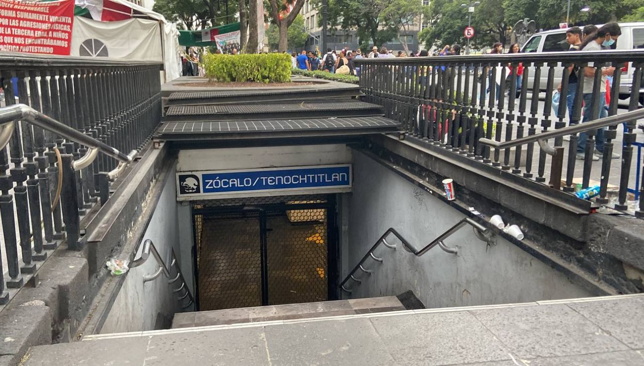 Metro Zócalo CDMX cerrado hoy; y aquí horarios para fin de año y 1 de ...